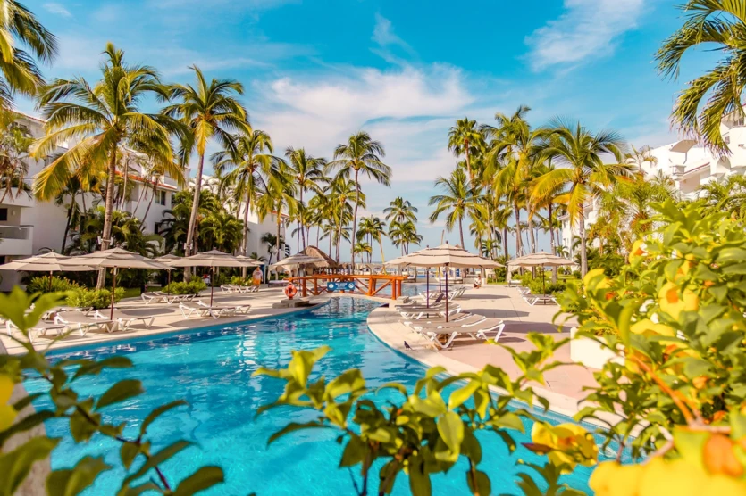 Marival Emotions: Discover a paradise of unforgettable experiences in ...